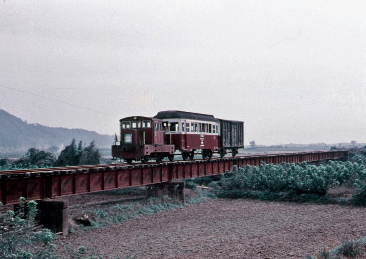 天然色写真で語り継ぐ あの日あの時 【21】 秋編 | DRFC-OB デジタル青信号